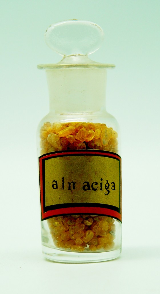 Almáciga | Farmacia Museo Aramburu